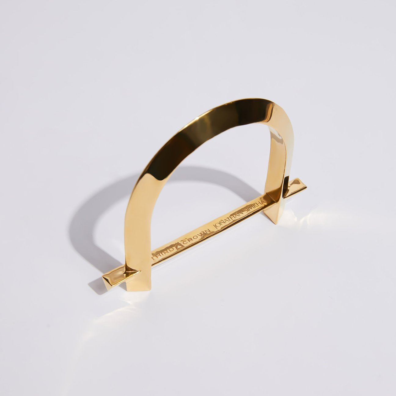 ARC MAXIMA BANGLE – THIRD CROWN